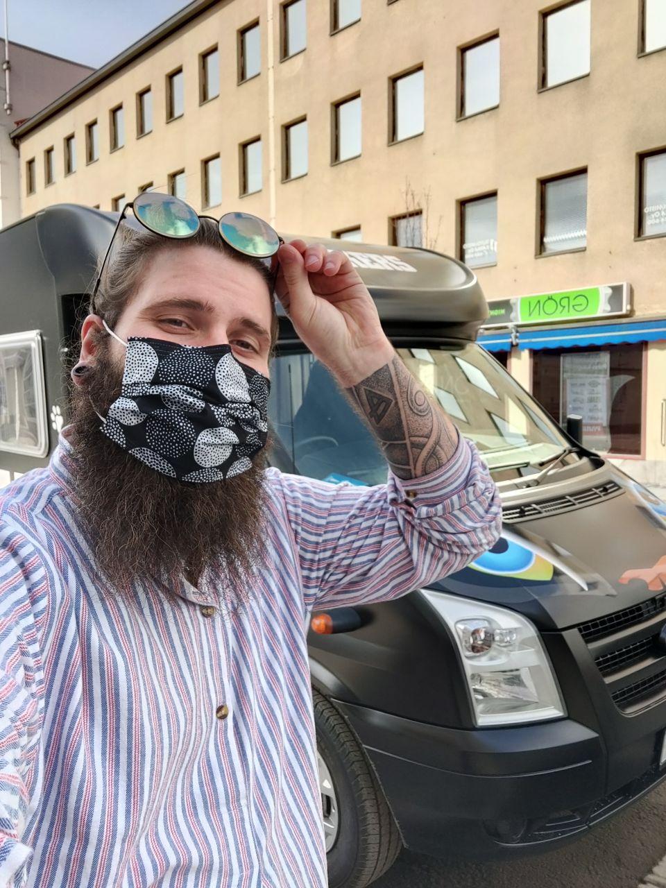 Niilo Karjalainen & Sara Sipilä: Liikkuva nuorisotyö on mukana ...